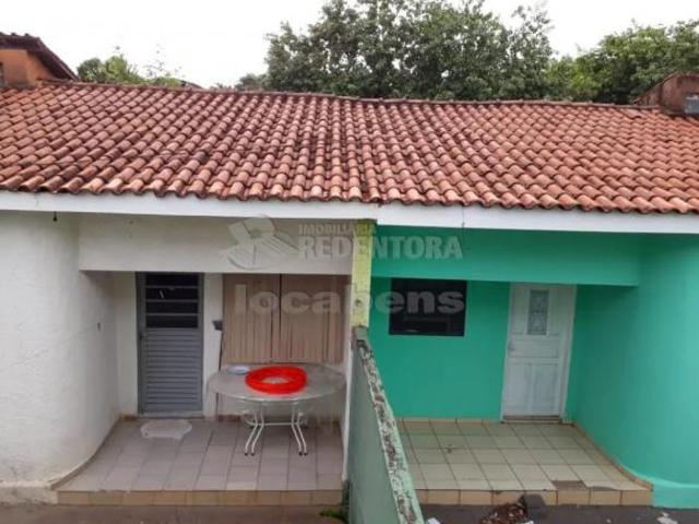 Casa Comercial e residencial Vila Clementina 3 casas e um salão no mesmo terreno