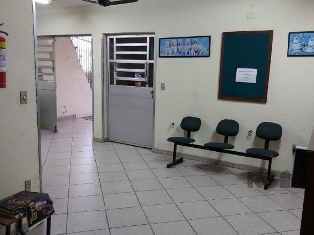 Casa Comercial em Vila Jardim