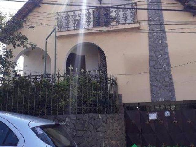 CASA COMERCIAL EM BELO HORIZONTE