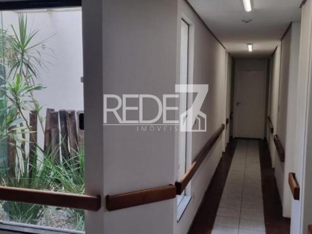 Casa Comercial Espaçosa de 9 Quartos em Nova Campinas, Campinas SP 460m², 3 Salas, 5 Banheiros, 10