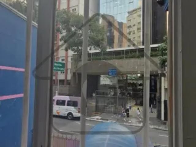 Casa Comercial excelente para Locação em São Paulo Jardim Paulista: 3 pavimentos, amplo estacionam
