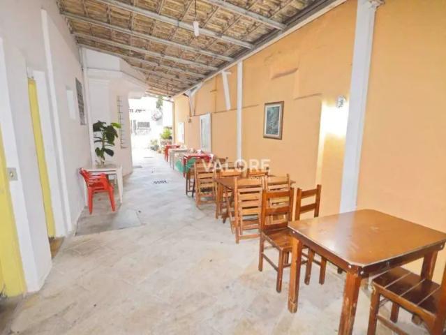Casa comercial funcionários