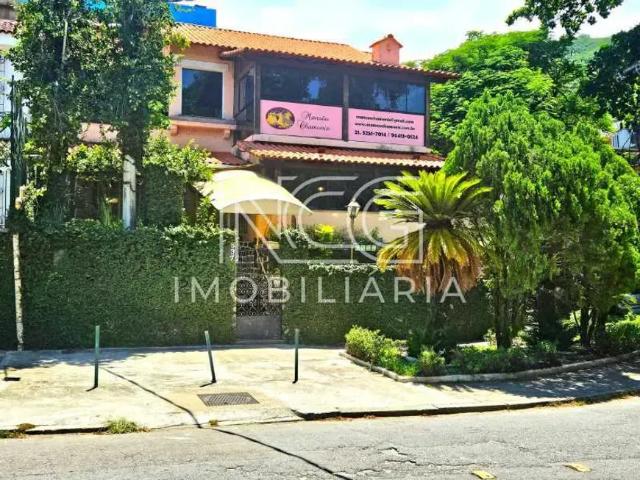 Casa: / Comercial / Grajaú