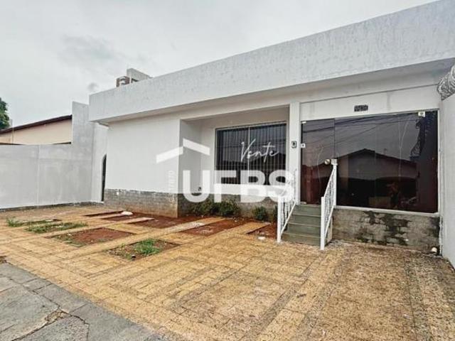 Casa Comercial Jardim América