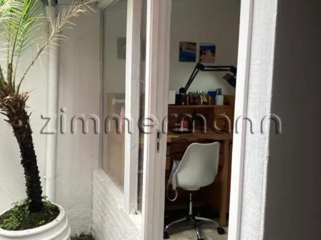 Casa comercial na vila madalena
