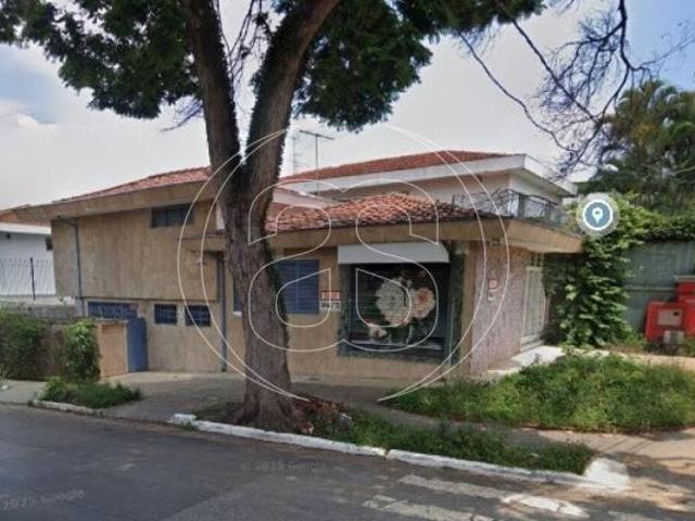 Casa Comercial na Avenida Indianópolis de Esquina | 10x25 250m² | ZCOR2 | Venda e Locação