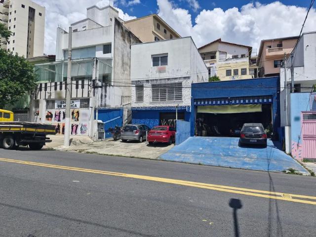 Casa comercial na Avenida Pompéia, N. 2018 • 500 m²