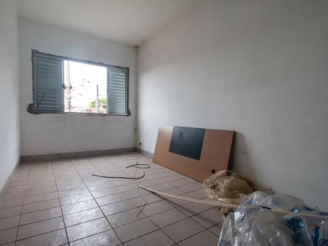 Casa comercial na Rua Cidade de Bagdá, N. 304 • 300 m²