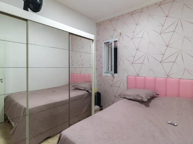 Casa comercial na Rua Jamblico, N. 150 • 284 m²