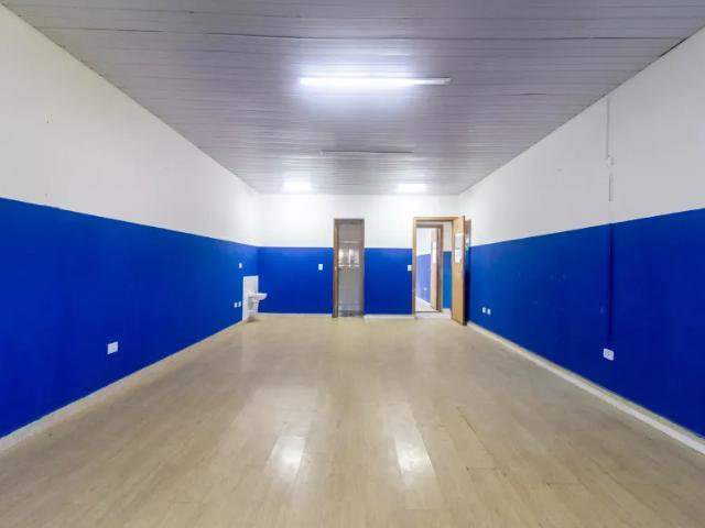 Casa comercial na Rua Serra da Canastra, N. 101 • 382 m²