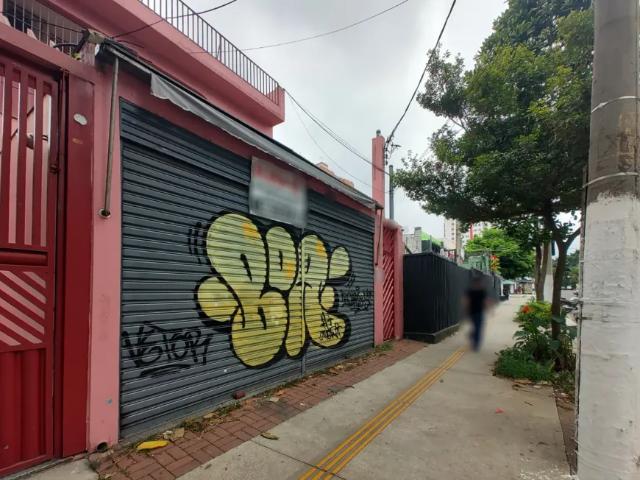 Casa comercial na Rua Pedro de Toledo, N. 369 • 228 m²