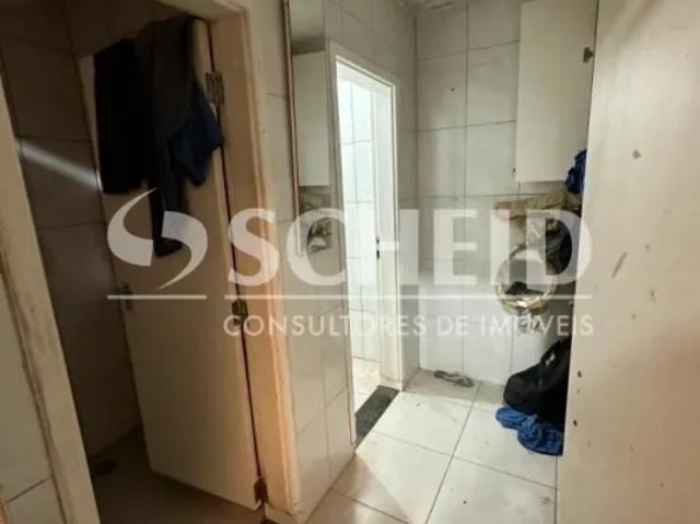 Casa comercial na Rua Professor Quintino Mingóia, N. 54 • 650 m²