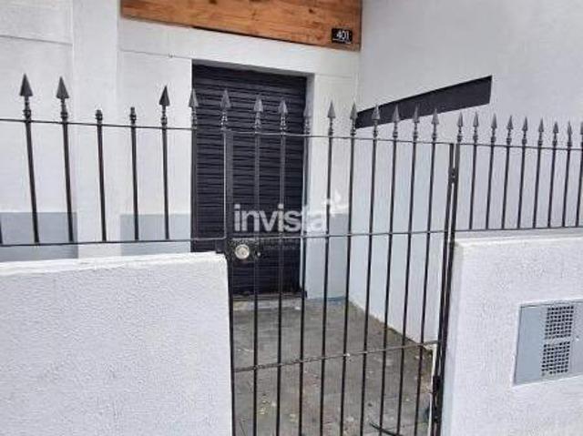 Casa Comercial no bairro Embaré
