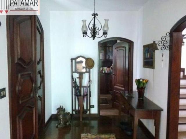 Casa Comercial no Butantã com 4 Quartos e 4 Vagas
