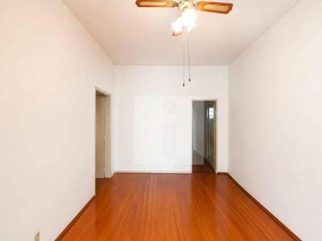 CASA COMERCIAL NO CAMBUÍ 4 SALAS E EXCELENTE LOCALIZAÇÃO Campinas/SP