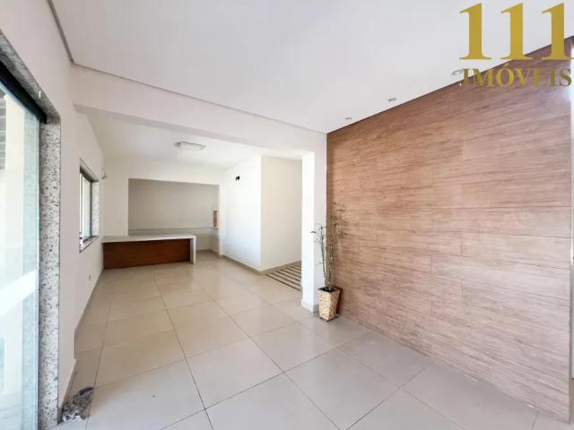 Casa comercial no Jardim Primavera/ Caraguatatuba