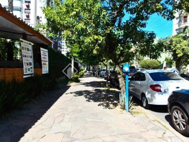 Casa comercial ou residencial no Menino Deus
