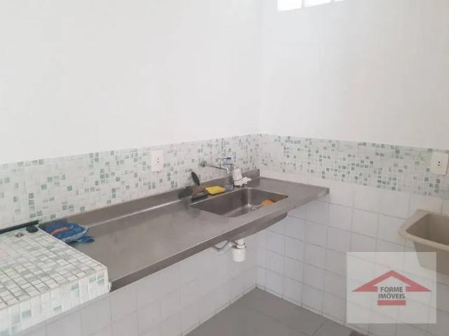 Casa comercial parte superior de loja já adaptada para escritório/clinica para alugar por R$ 2.600
