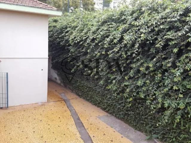 Casa Comercial para Aluguel em Moema, 450 m²