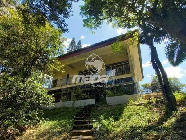 Casa comercial para Alugar no bairro Centro em Timbó