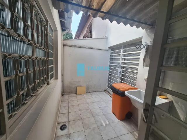 Casa comercial para locação, 5 salas, 2 vagas, Campo belo