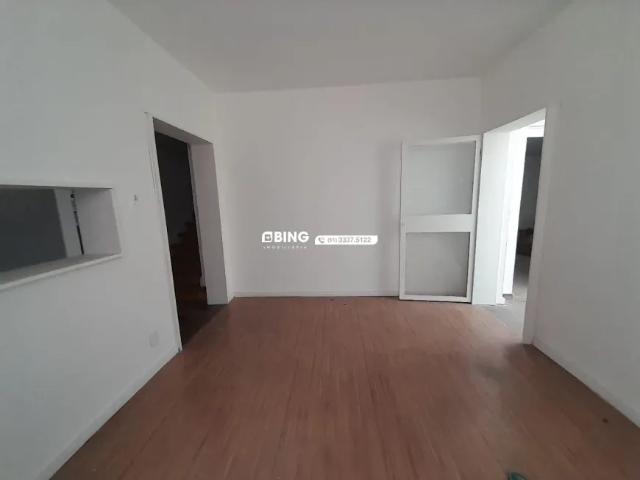 Casa comercial para locação com 170m², 03 banheiros, 02 vagas, no Boa Vista em P