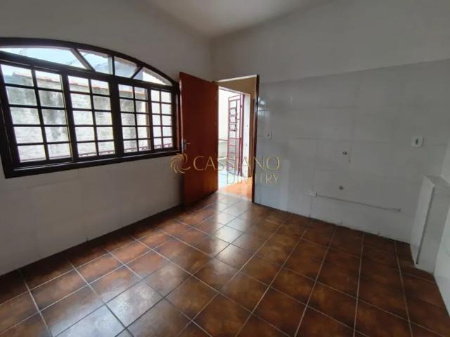 Casa comercial para locação de 314m² | 04 vagas de garagem | Jardim Alvorada | São José dos Campos |