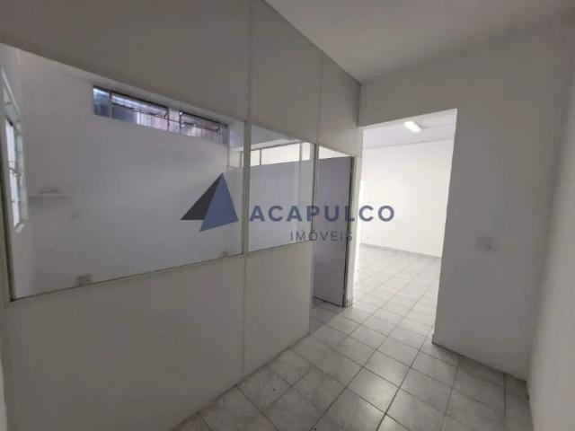 Casa comercial para locação na Vila São Bento!