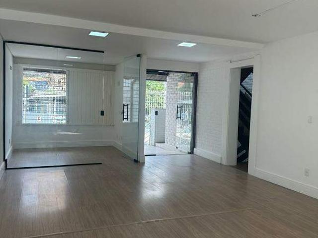 Casa comercial para locação no Centro 280m²