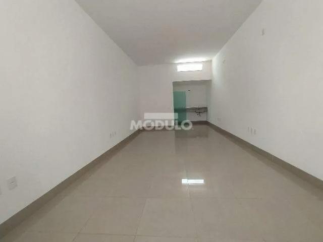 Casa comercial para locação no Centro