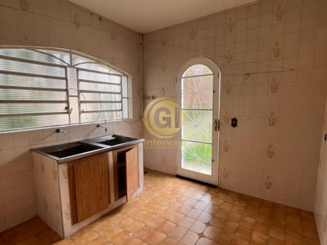 Casa comercial para venda e locação Jardim América Jacareí 500m² com 5 quartos 6 vagas ideal clínica
