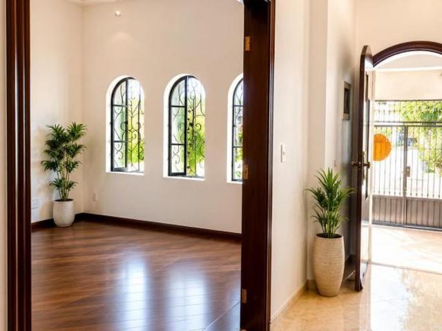 Casa comercial para venda em Mooca, 281m²