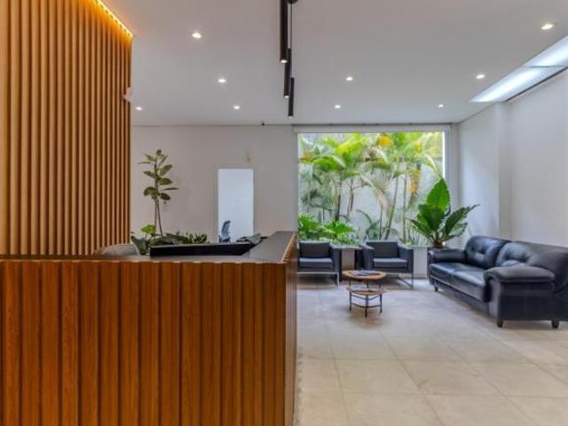 Casa comercial para venda em Higienópolis, 477m²