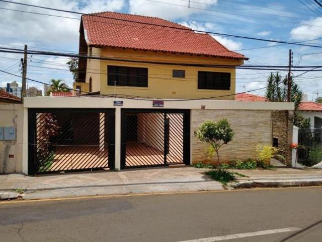 Casa Comercial | Quebec | Londrina