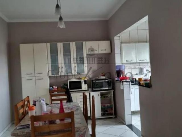 Casa Comercial Residencial em São José dos Campos