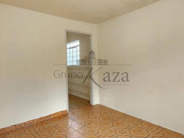 Casa Comercial Residencial Jardim Satélite 4 Dormitórios 167,84m²