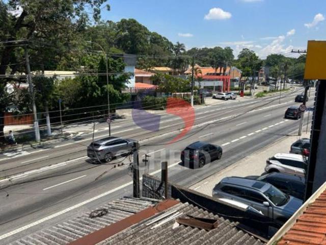 CASA COMERCIAL/ RESIDENCIAL NA AV. INTERLAGOS 250M