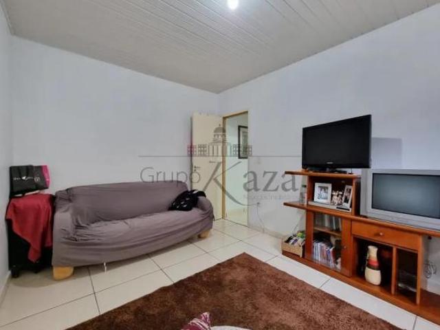 Casa Comercial Residencial Parque Industrial 156,80m²