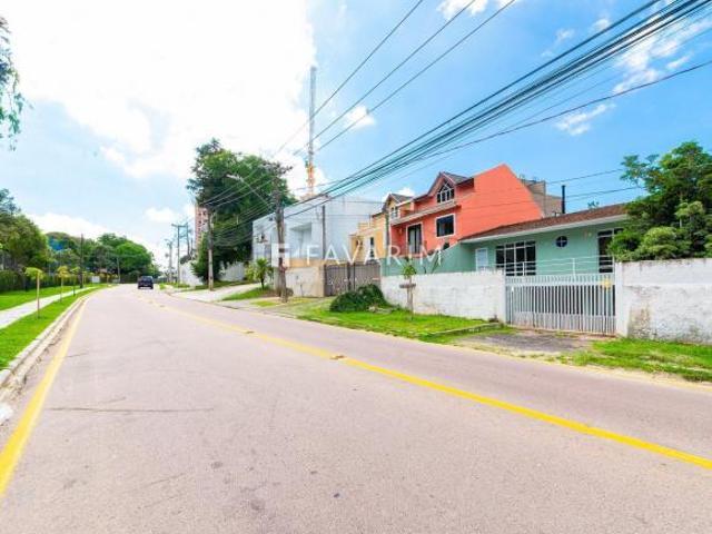 Casa comercial/residencial próxima a Copel Refer