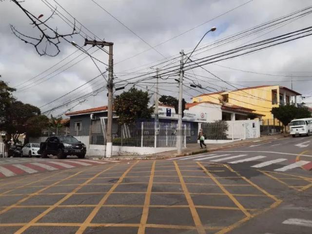 Casa comercial/residencial à venda, 165 m² Centro Vinhedo/SP