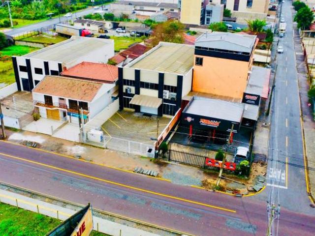 Casa Comercial/Residencial | 2 Dorms | 2 Salas Comerciais | 550m² SJP/PR
