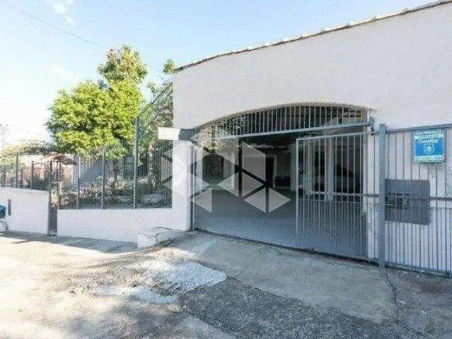 CASA COMERCIAL/RESIDENCIAL 4 QUARTOS 8 VAGAS COBERTAS 120m2 JARDIM ITU