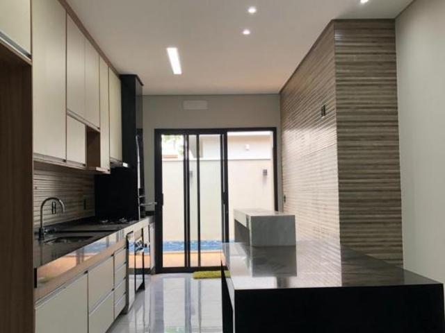 Casa completa no Cond Vila Romana | Aqui na Rosa e Rangel Consultoria e Assessoria Imobiliária