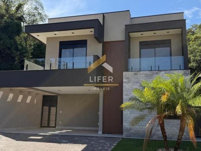 Casa Completa no Reserva dos Jatobás em Louveira com Piscina e Área Gourmet