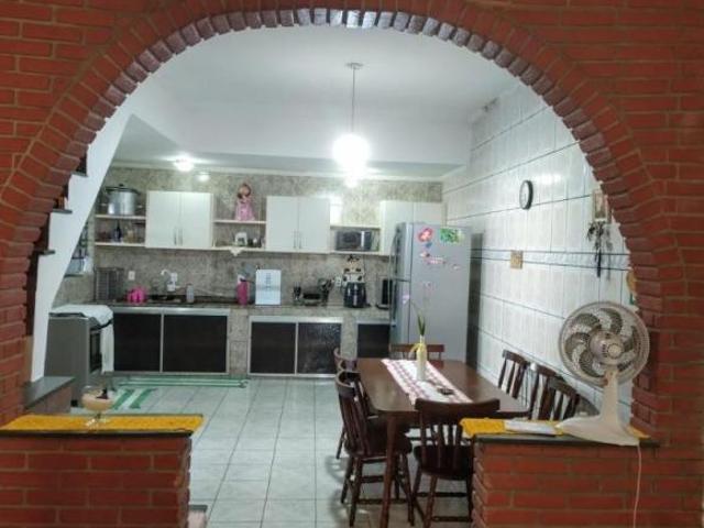 CASA COMPLETA Á VENDA 5 DORMITÓRIOS
