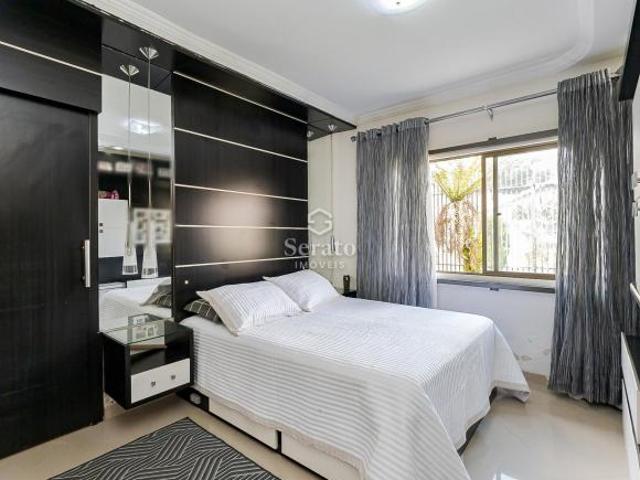 Casa completa com piscina perto do Palladium no No
