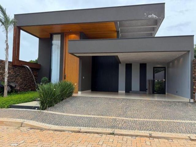 CASA COMPOSTA POR 3 SUITES AV. DOS PINHEIROS PONTE ALTA GAM