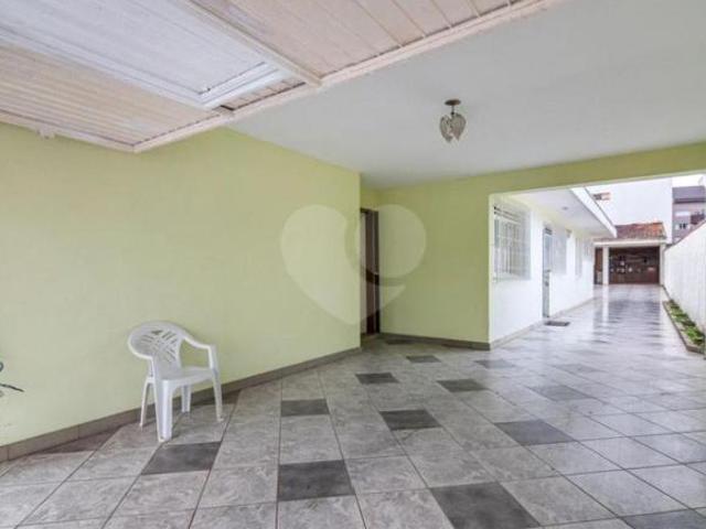 Casa con 562 m² de terreno, 3 quartos en venda en Boa Vista