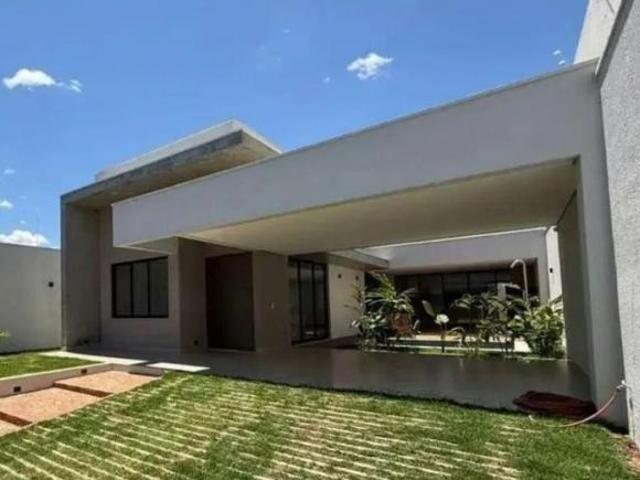 Casa con 200 m² terreno, 3 quartos à venda, Mogi Moderno