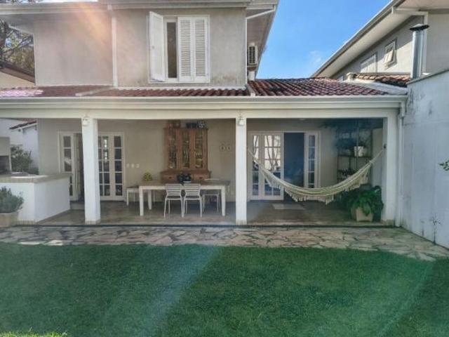 Casa Cond. Carmel na Granja Viana